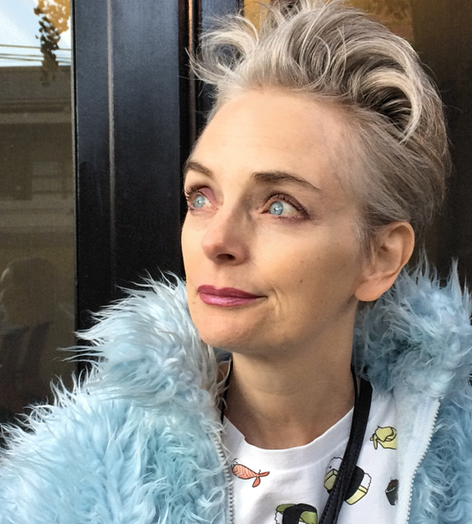 Bag and a Beret: Look fabulous forever? Of course, darling.