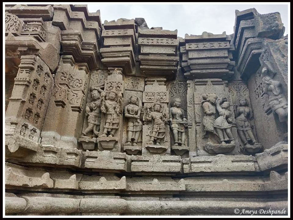 Travel blogs: Hidden Gem from Ujjani Dam - Palasnath Temple
