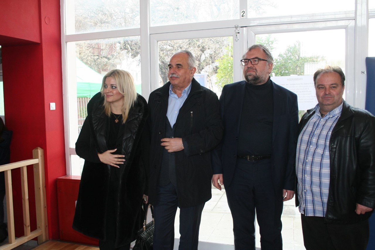 EVRIPOS NEWS: ΜΕ ΤΗΝ ΕΘΝΙΚΗ ΟΜΑΔΑ ΝΕΩΝ ΤΑ ΕΓΚΑΙΝΙΑ ΤΟΥ ΠΑΡΚΕ ΣΤΟ ...