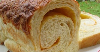 WBD 2017 Cheesy Earthquake Bread 地震奶酪面包