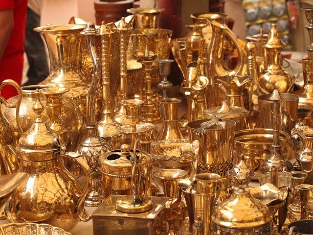 Pakistan In Pictures: Pakistani handicrafts: Intricate and beautiful