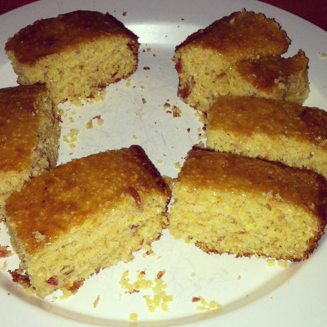 city girl | country roots: BOMB Maple Bacon Cornbread!