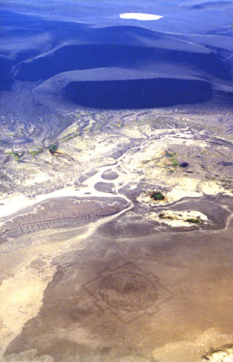 The Mystery of Sri Yantra symbol on the dry lake bed in the Oregon ...