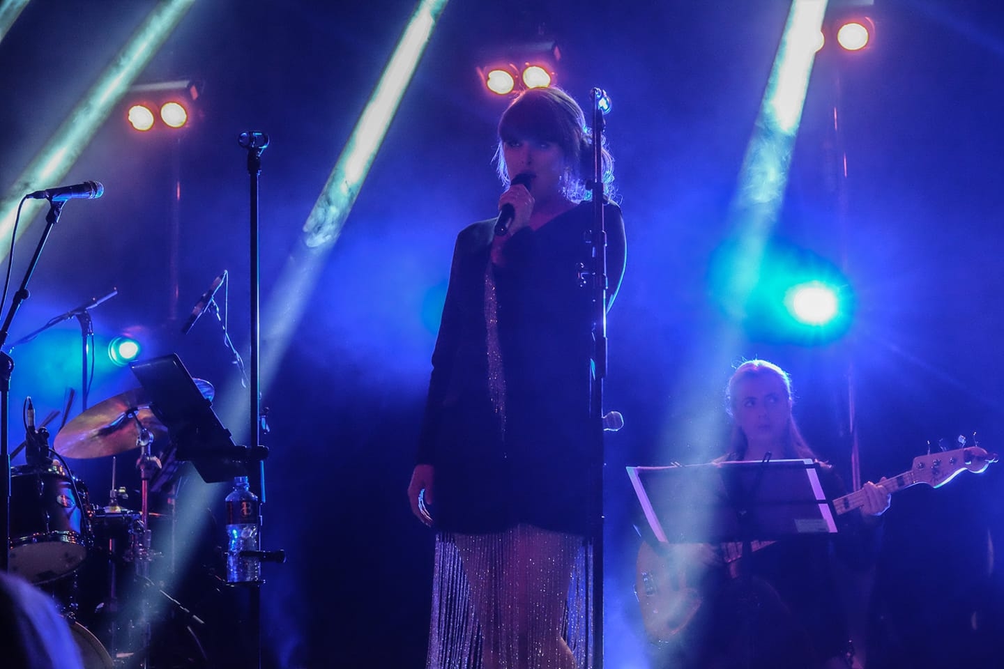 Irish Singer Grace Foley Performs online for Irish Cultural Centre on ...