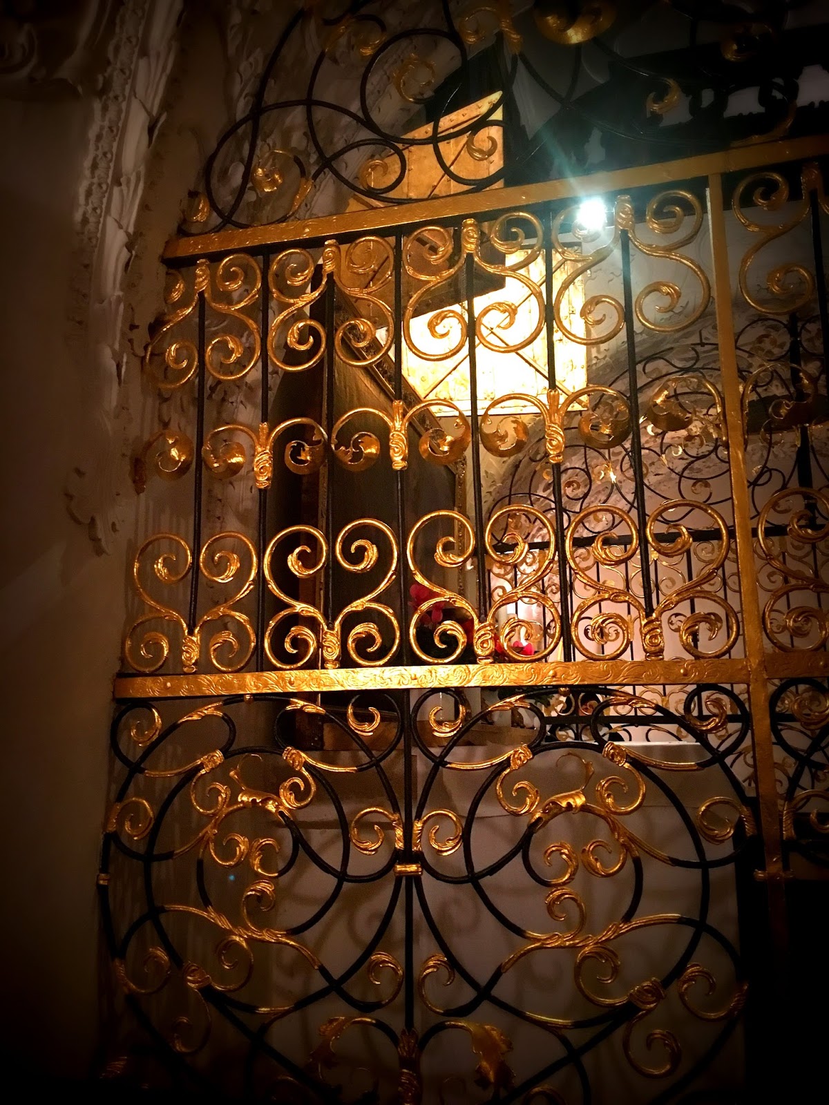 Ana Braga-Henebry's Journal: The "Holy Oil" of Saint Walburga