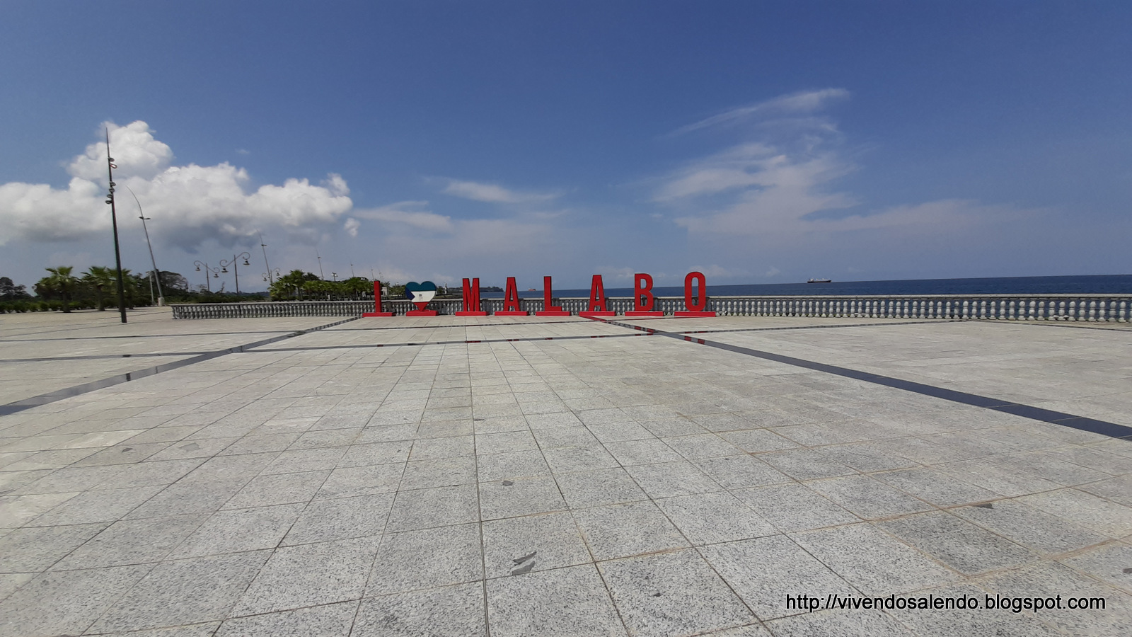 VIVENDO SALENDO: Paseo Maritimo_Malabo_Guinea Equatoriale: le foto