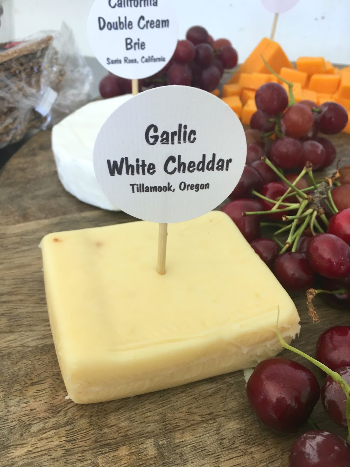 Jac o' lyn Murphy: A Duck, Buffalo & Lumberjack's Graduation Pizza Party