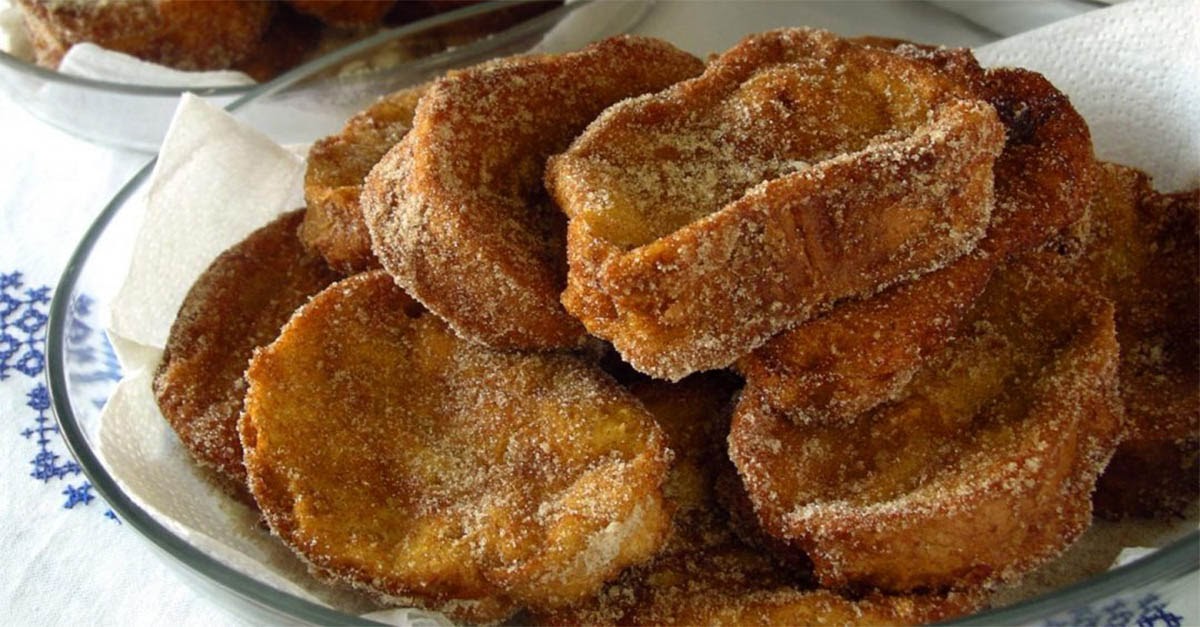 Receitas daqui e dali: A lenda e Receita das famosas Fatias Paridas!