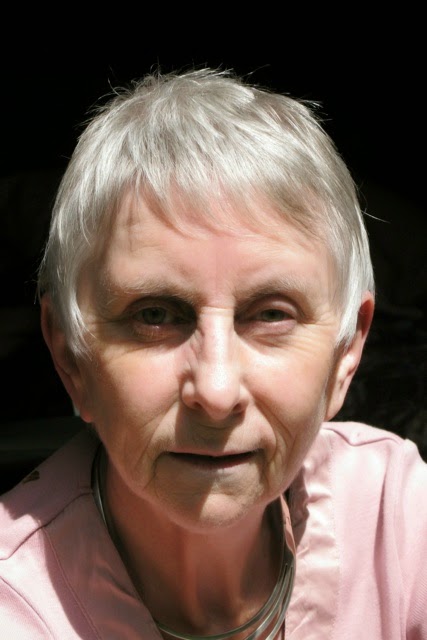 Lorraine Mace: Getting to know ... JW Hicks @TriskeleBooks