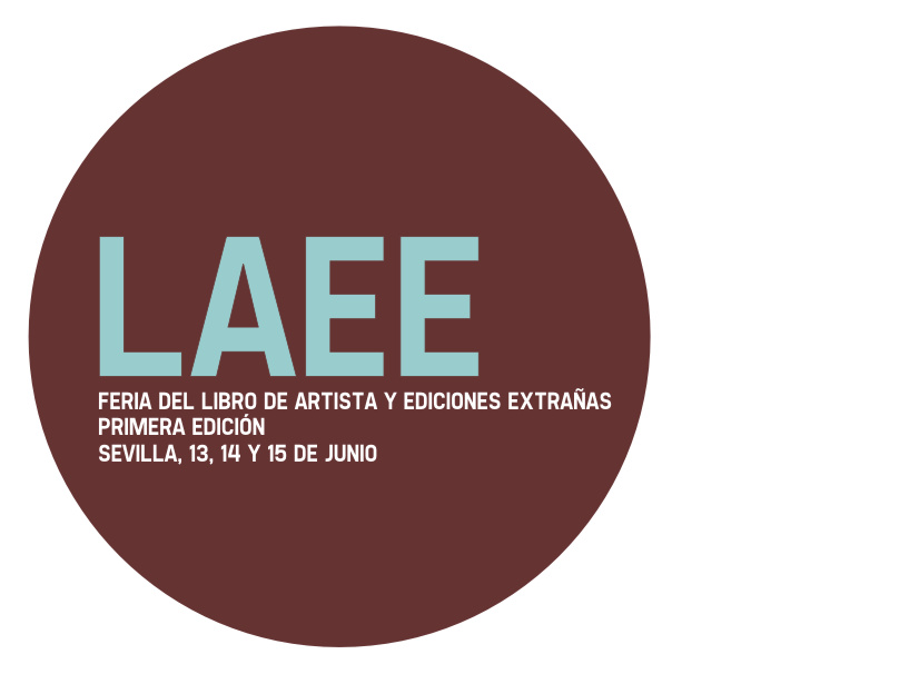 La única solución es desnudarse