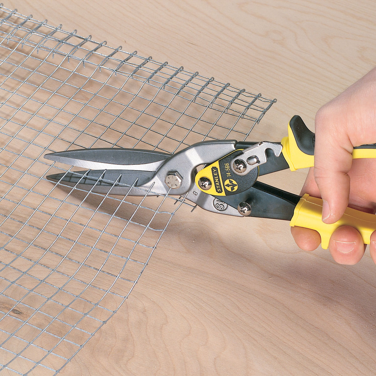 Engineering Blog : How to use Wiss Aviation Snips + History