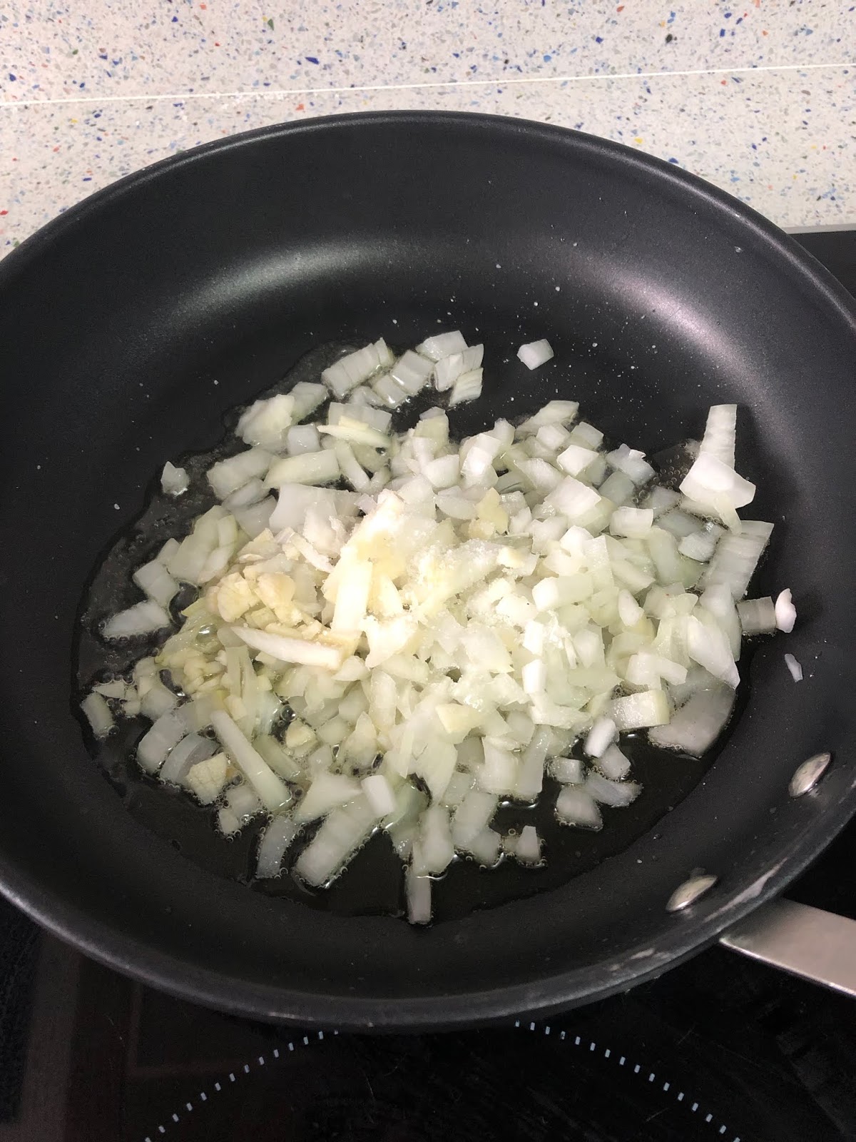 Blue Cuisine: Pollo con salsa de nueces