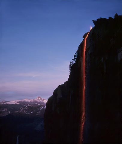 The Best Quality Wallpaper: Yosemite Fire Waterfall