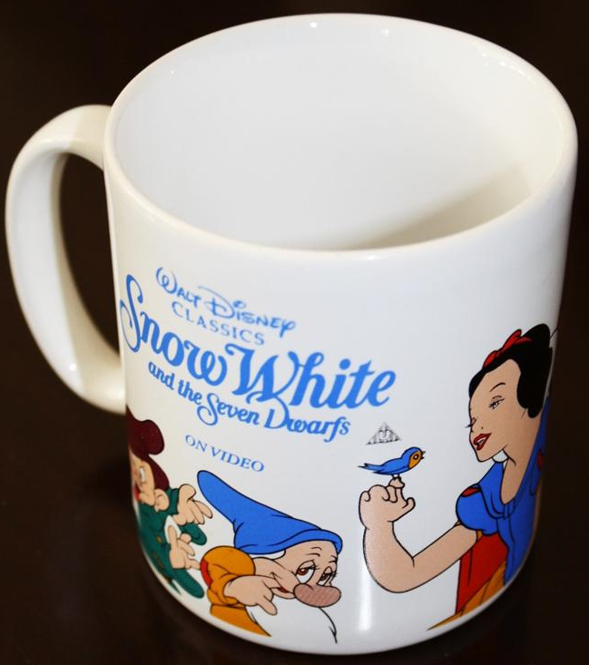 Filmic Light - Snow White Archive: 1994 UK Snow White Mug