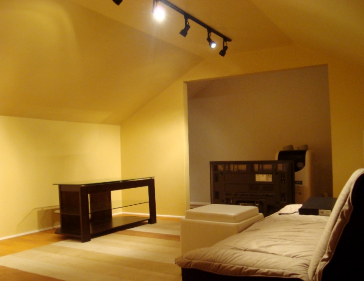 Eco-Babyz: Eco Home: YOLO Colorhouse Paint Review & Renovation Photo!