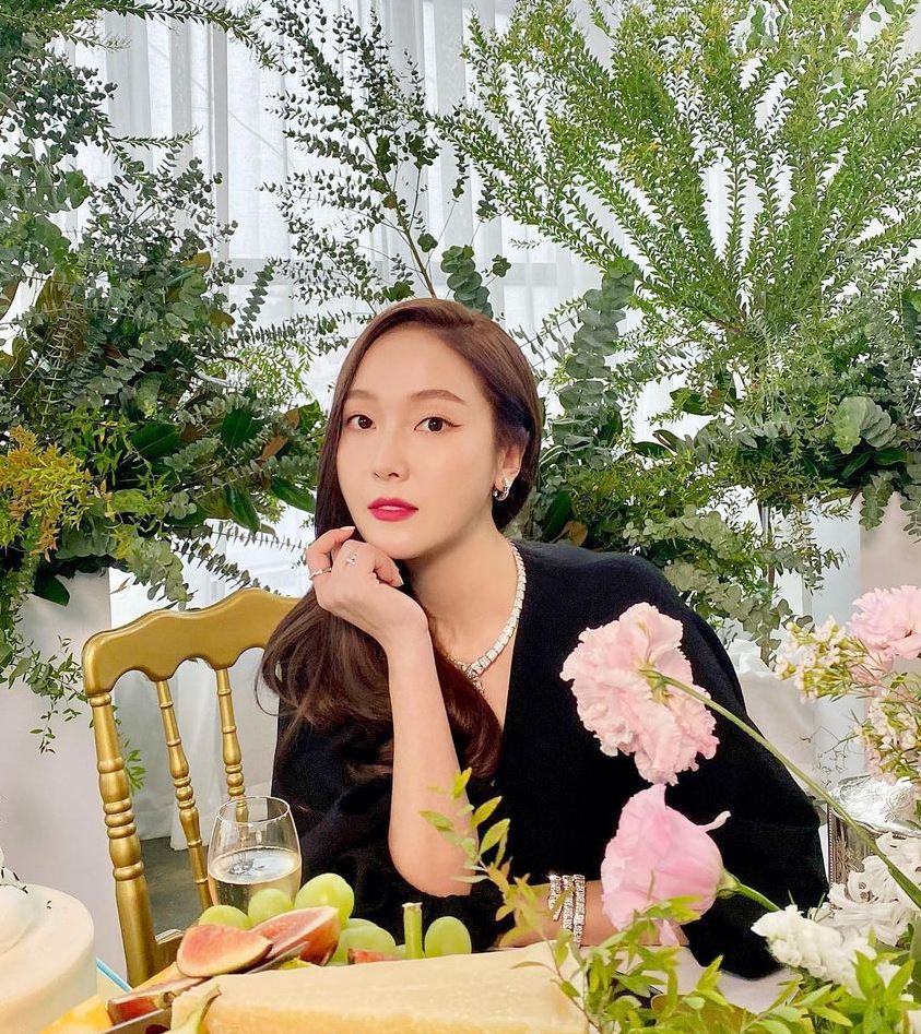 Jessica shares more photos from W Korea's event - Wonderful Generation