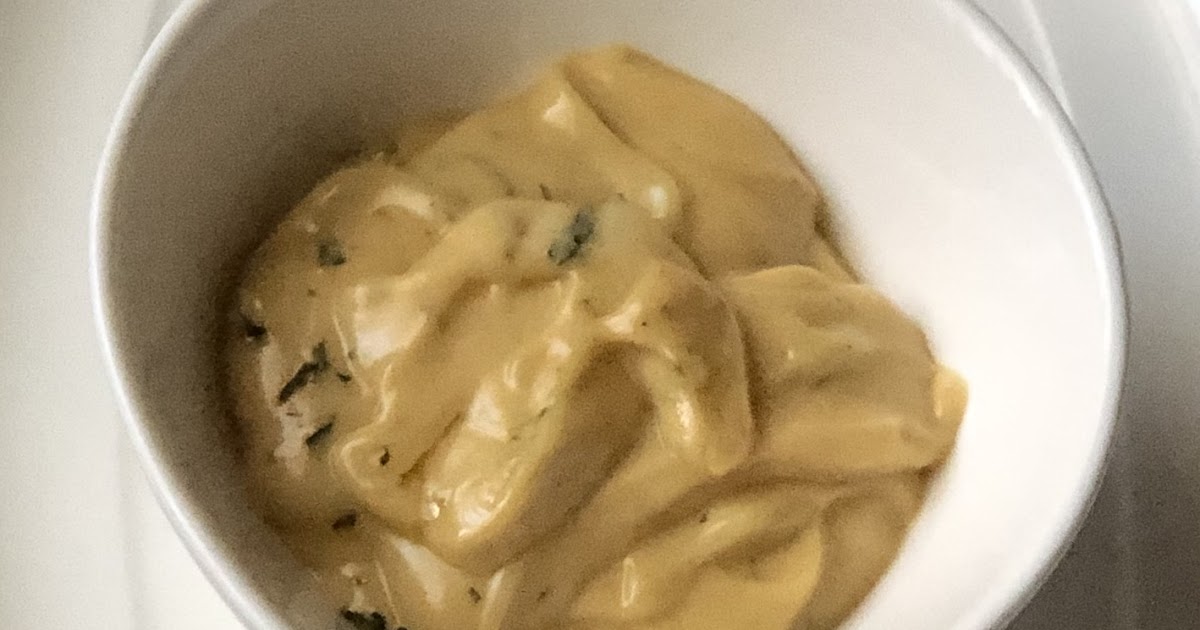 La Belle Auberge: Salsa bernese