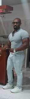 world bodybuilders pictures: west indies bodybuilder Julio Cesar Casaran
