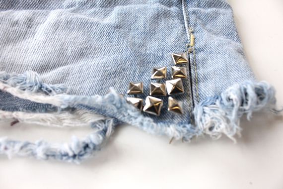 Mademoiselle: Customizando - Tachinhas