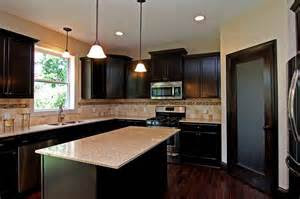 Kitchen Layout Design: 12x12 Kitchen Planning and Strategy