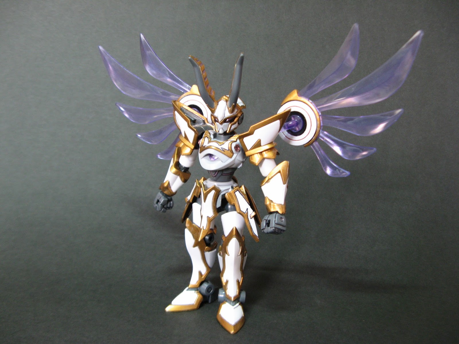 "Dan-Ball Senki "紙箱戰機 LBX 1 : 1 LUCIFER路西法