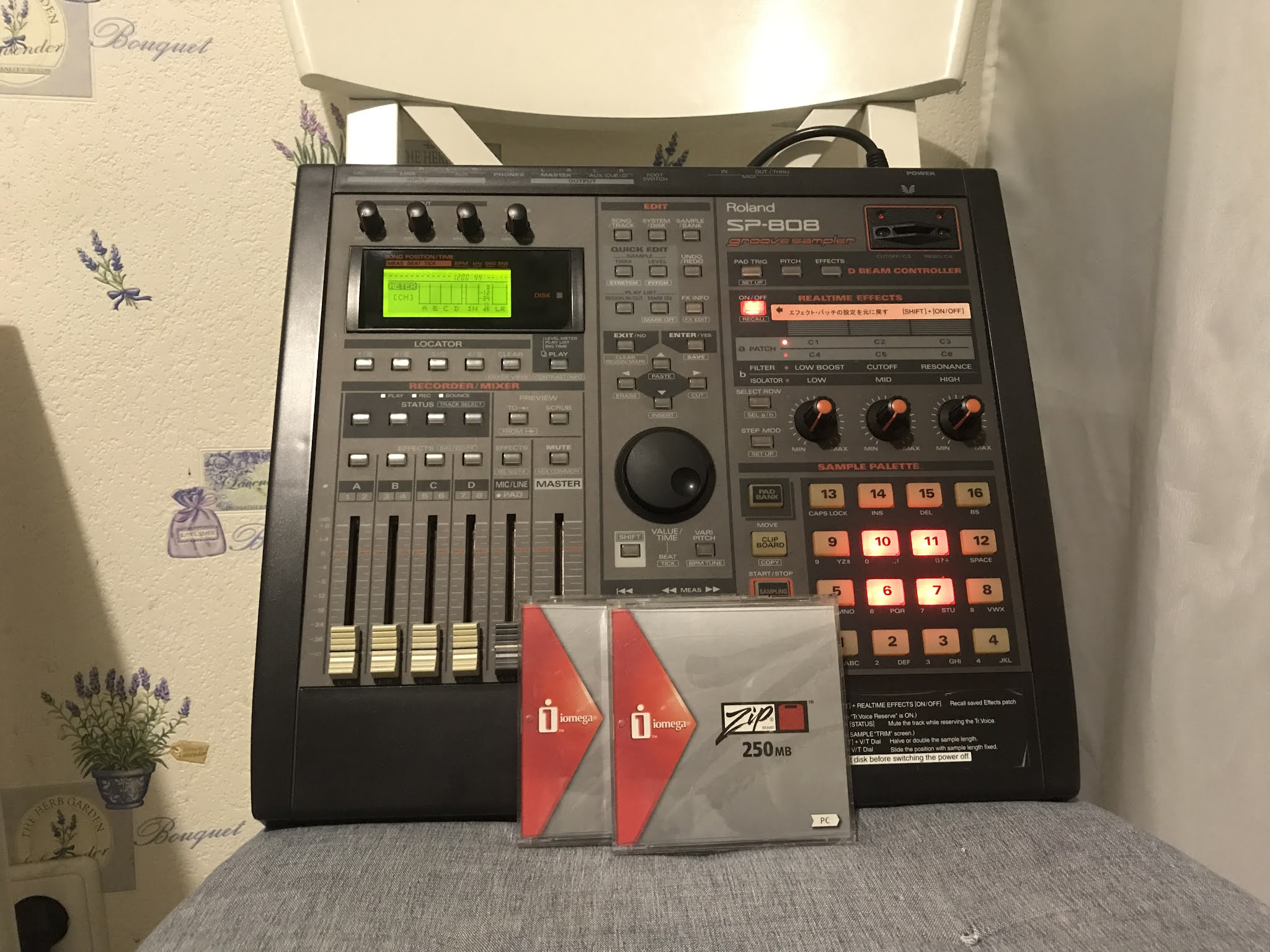 Infrequent Sound [sex.tex] technology: Roland SP-808 Groove Sampler ...