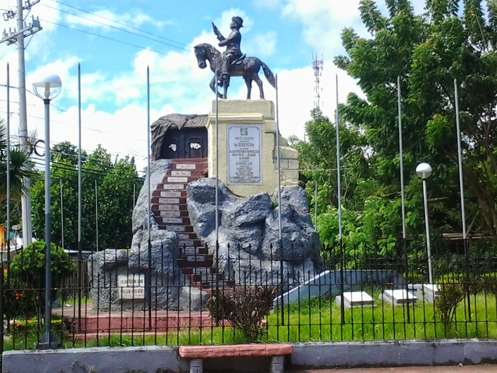 Mga Natatagong Yaman ng Bayan ng Kalibo At New Washington!: Disyembre 2014