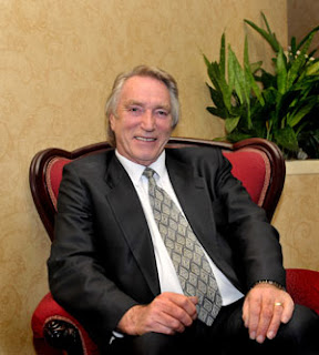 FROM THE VAULTS: Frank Ifield born 30 November 1937