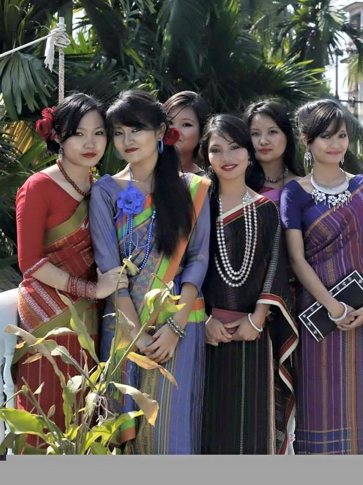 চাকমা কবিতা,গান, নাটক, গেংহলি গীদ, ধাঁধাঁ, পালা, প্রবাদ বাক্য, ছড়া ...