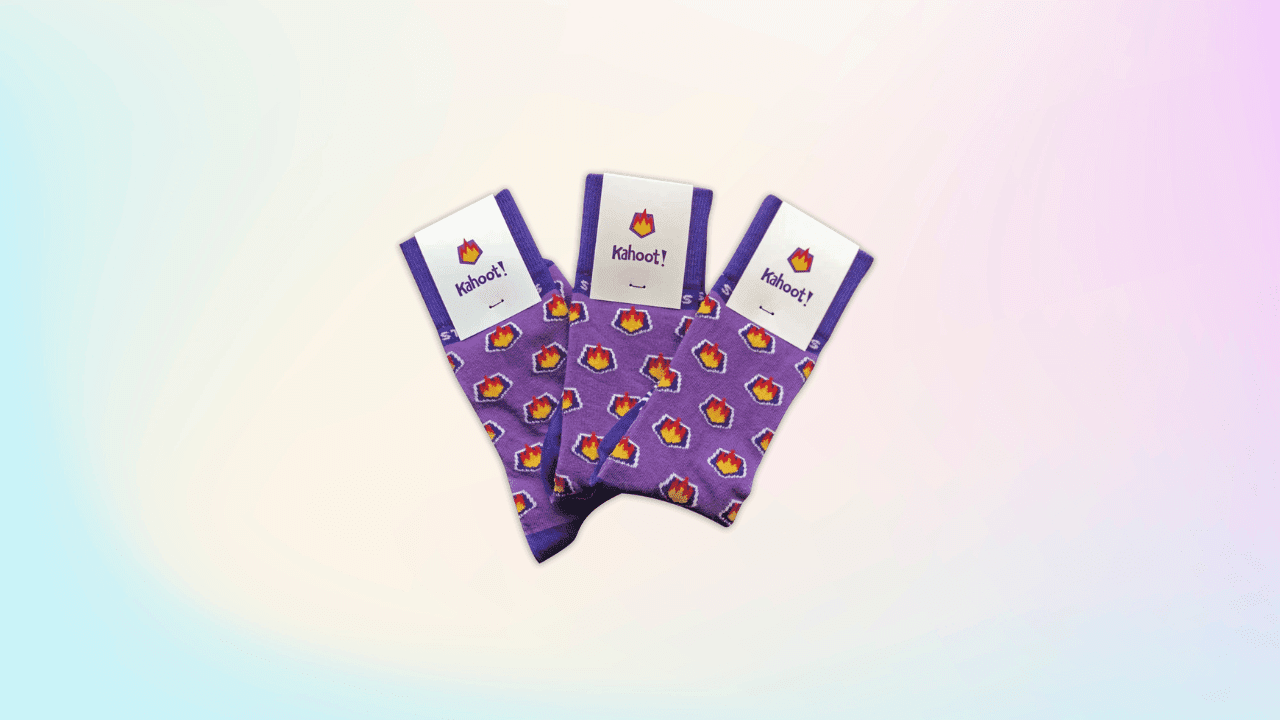 Kiriman Lava Socks dari Kahoot! - Eric Kunto Aribowo