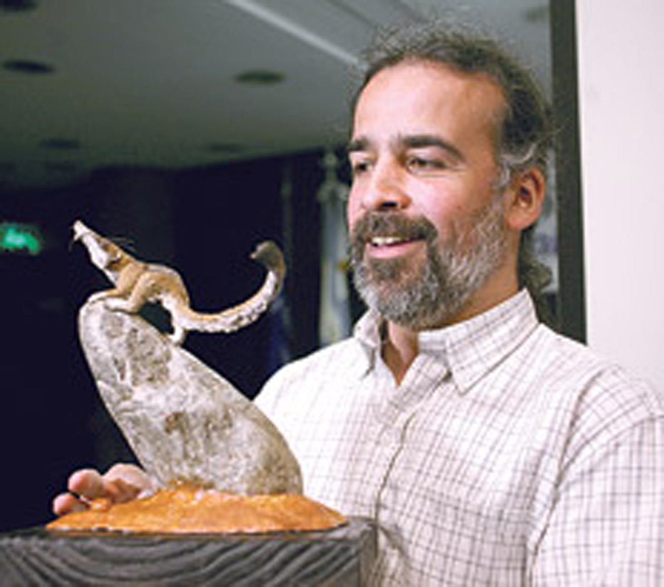 CRIATURAS Y HUMANOIDES: EL CRONOPIO DENTIACUTUS