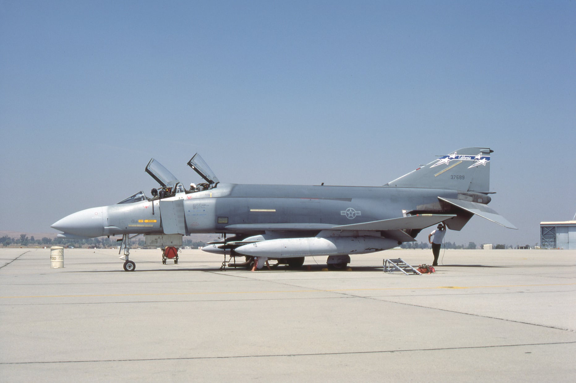 Oldsarges Aircraft Model blog: F4 Ghost Grey variants