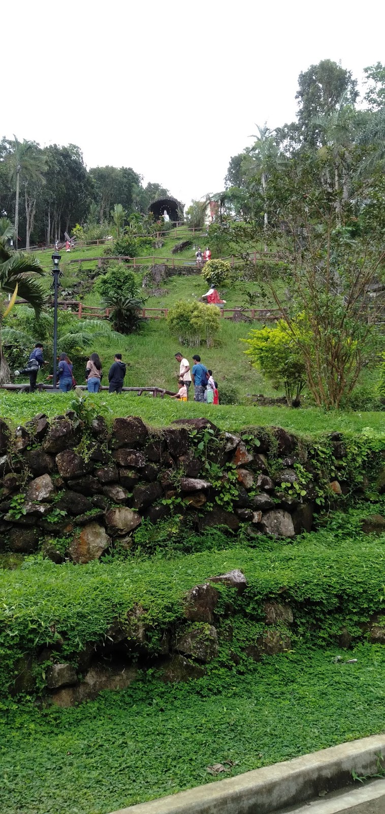 Kamay ni Hesus Shrine Lucban Quezon A Miraculous Shrine/Grotto ...
