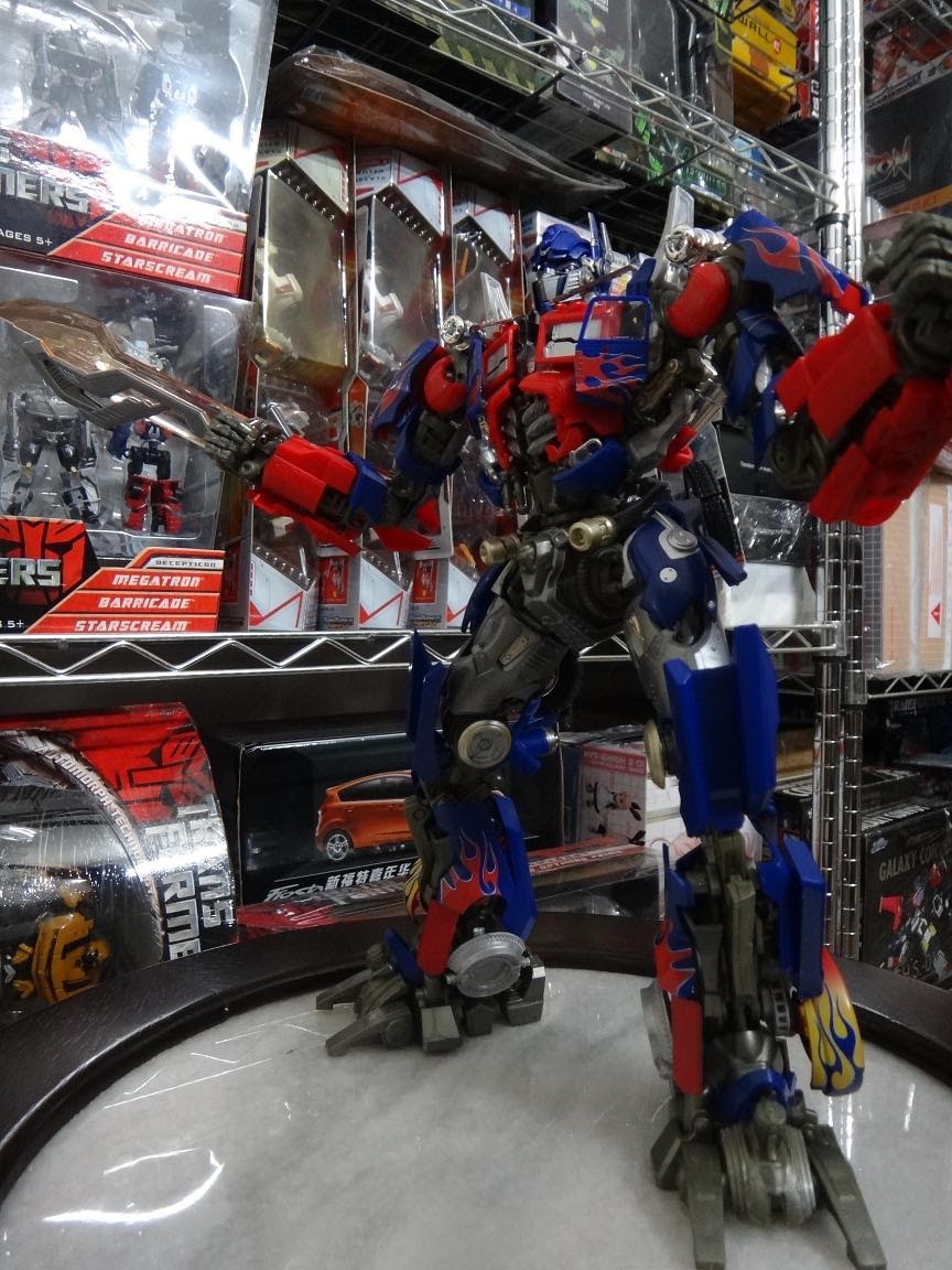 JUST Custom Toy: DMK-01 Optimus Prime - complete built model kit