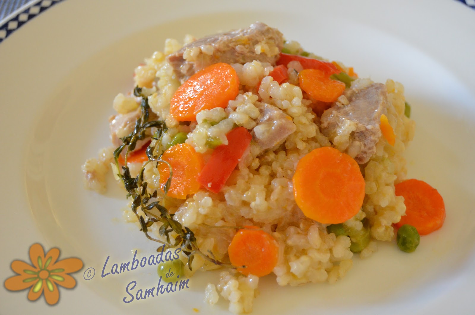 Lamboadas de Samhaim: Arroz integral con atún y verduras