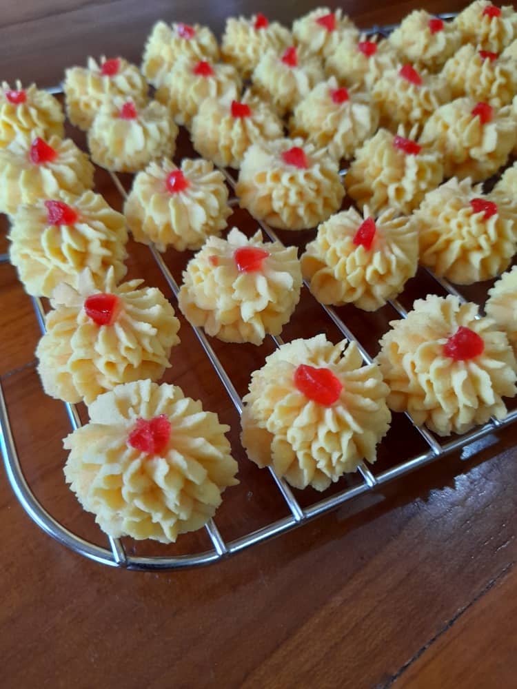 Laicikang Semangkuk 3Kupang: Kuih Semperit Cheese kesukaan ramai