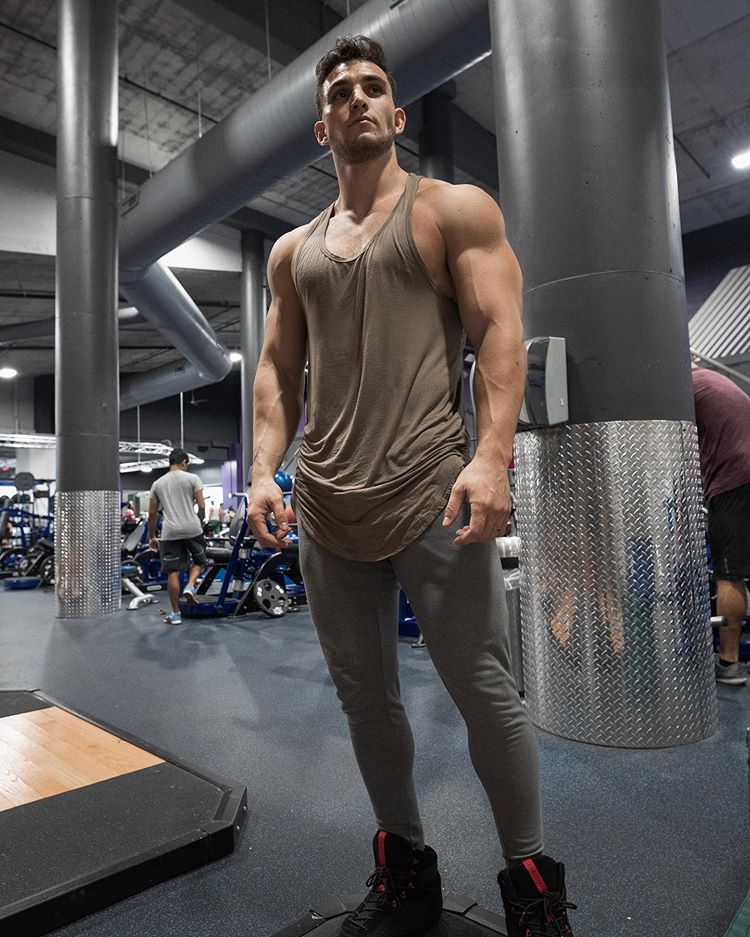 Muscle, Muscle, Muscle: Justin Howells