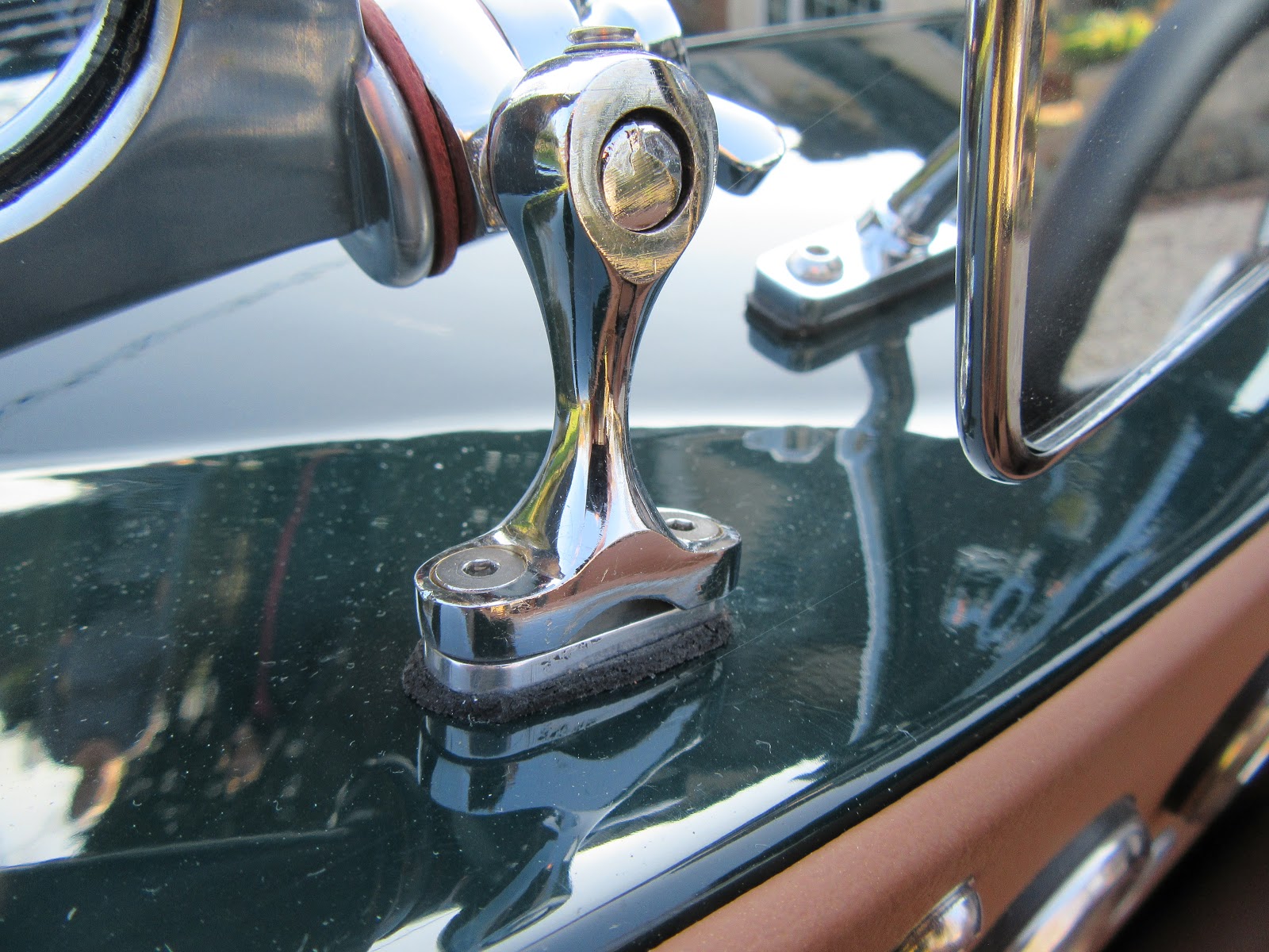 Aero Cycle Car's replica Morgan three wheeler kit build.