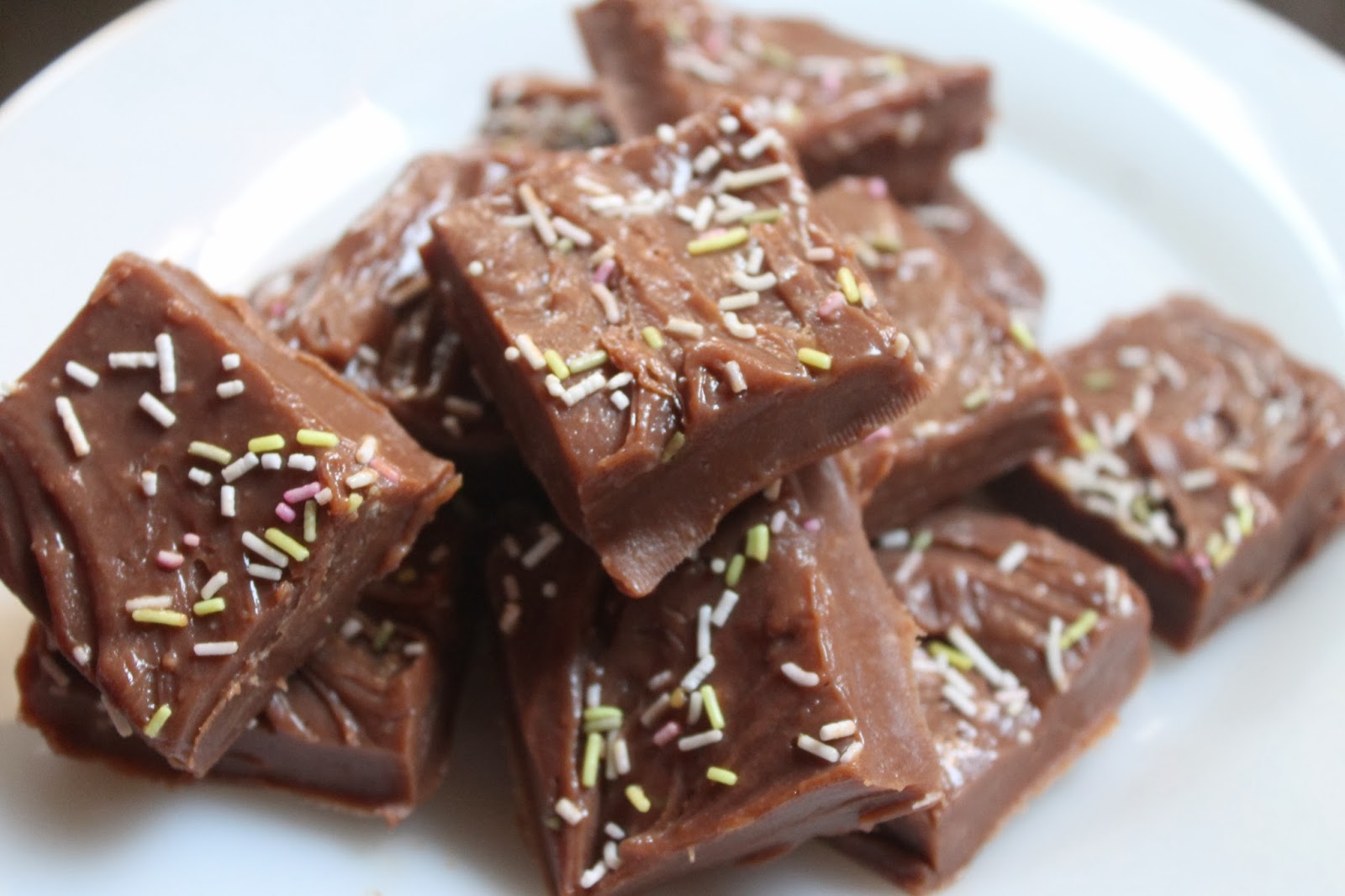 Femi's Kitchen: CHOCOLATE PEDA / CHOCOLATE BURFI