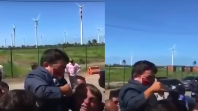 Jair Bolsonaro carga a un enano pensando que es un niño y se hace viral ...