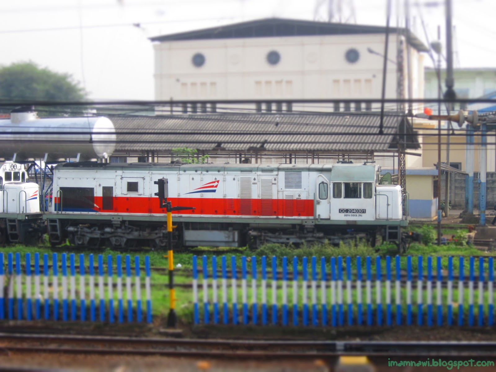 Seputar kehidupan seorang railfans dan Kereta api di Indonesia ...
