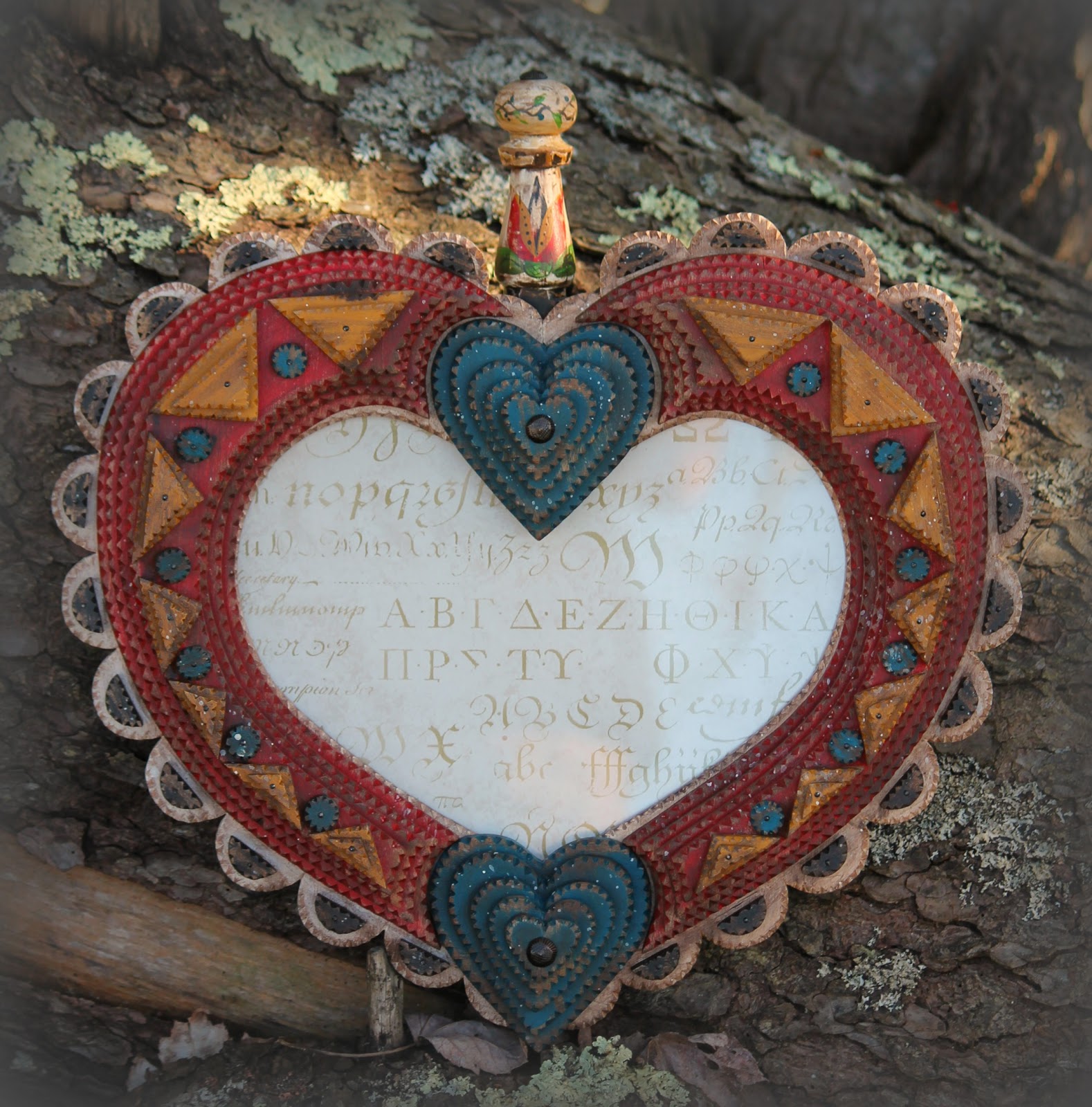 Downeast TRamp and Whimsy: Tramp Art Heart Frame COmpleted