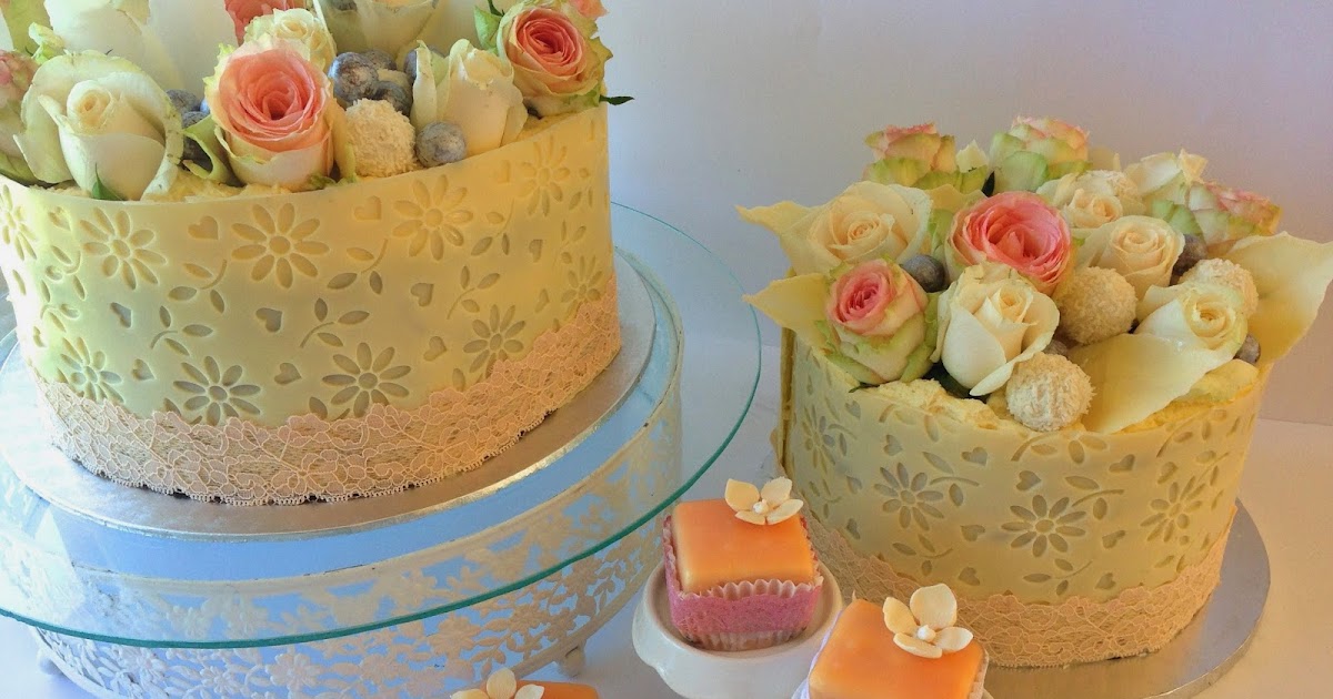 Chocolate collar celebration cakes