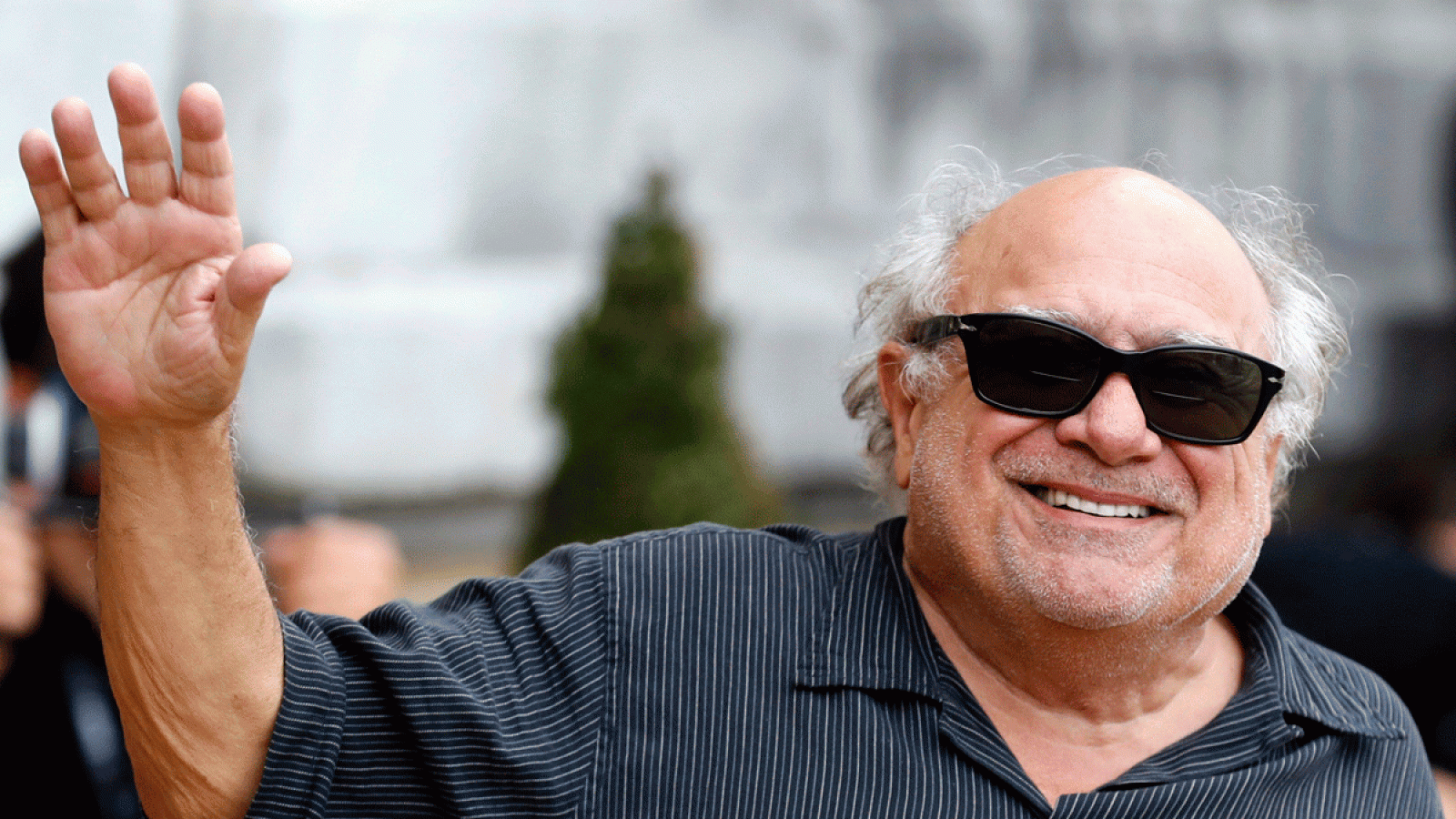 Hoy cumple 76 años el genial e irrepetible Danny DeVito | Long Play 80