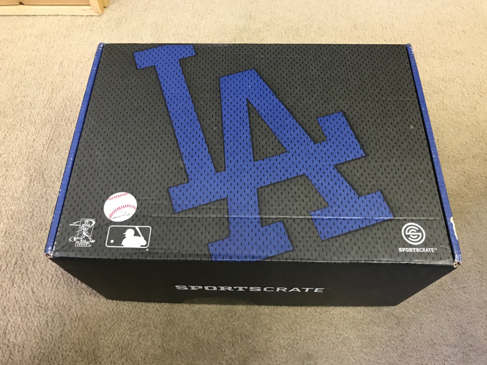 Dodgers Blue Heaven: 2017 Dodgers Sports Crate - June Edition - Yasmani ...