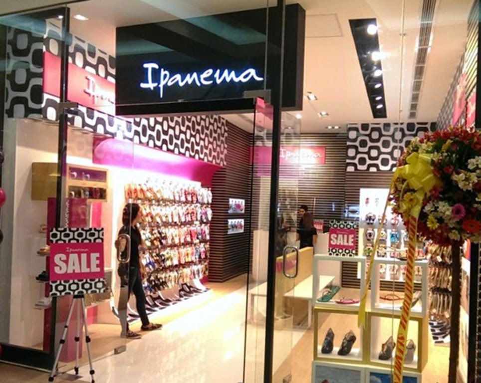 Manila Shopper: Ipanema Opens a Store at SM North EDSA Annex