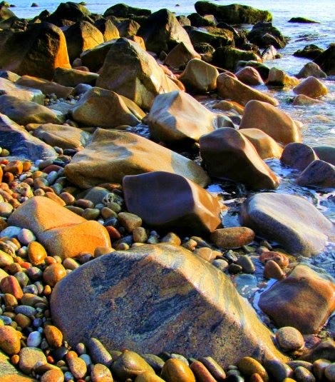 Color Outside the Lines: Columbus Sailed the Ocean Blue ...