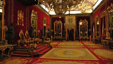 Las Vísceras de la Realidad: En la Corte del Rey