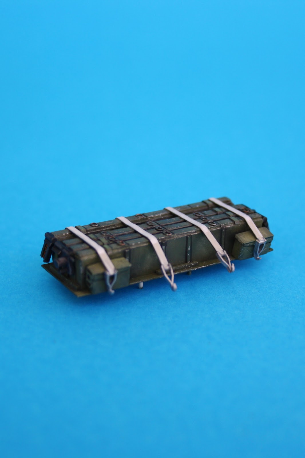 Miniature Creations: Huey Bushranger 1/35 - Mini Gun ammo boxes