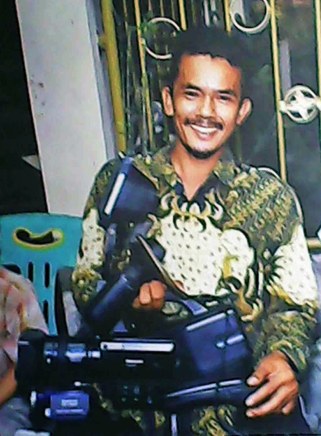 Bibit Sawit, Karet dan Aren: Photo-photo Admin Blog Ini, Muhammad ...